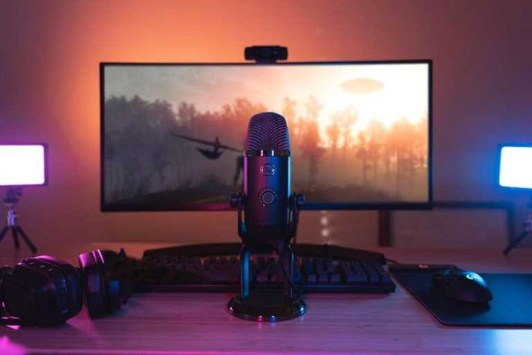 Logitech, Yayıncılar İçin Yeni Mikrofon Modelini Tanıttı | TeknoDiot.com