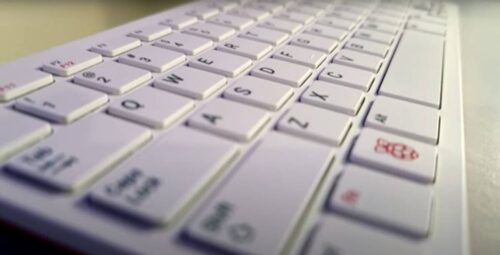 Raspberry Pi 400 Tanıtıldı! (Klavye Olarak Geliyor) - TeknoDiot.com